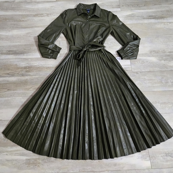 Scoop NYC | Dresses | Scoop Faux Leather Pleated Dress | Poshmark